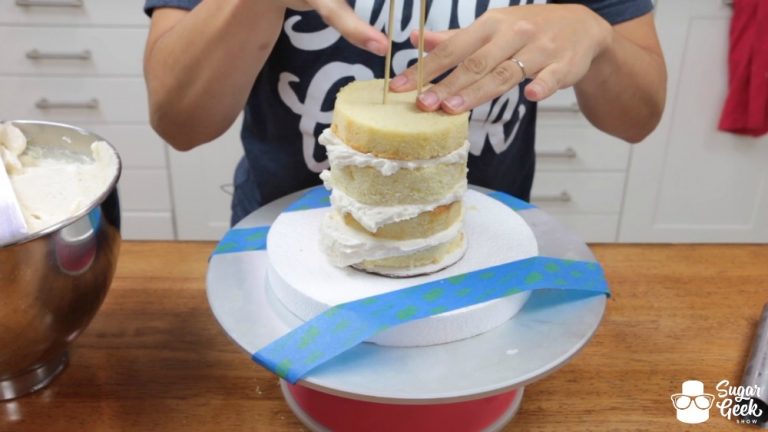 Cake Decorating Basics: The Secret to Small Cakes – Sugar Geek Show