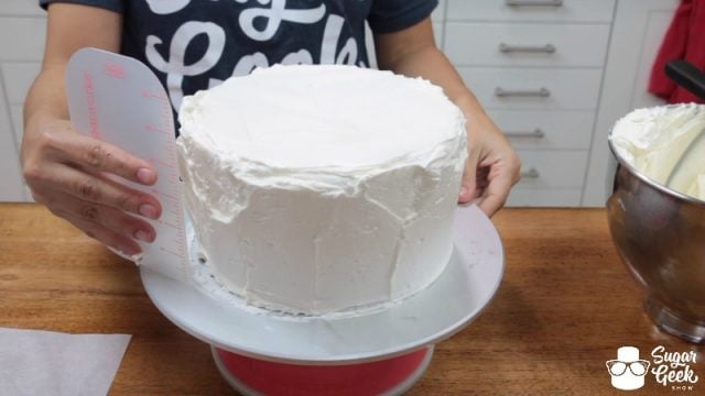 Cake Decorating Basics: Smooth Final Coat of Buttercream – Sugar Geek Show