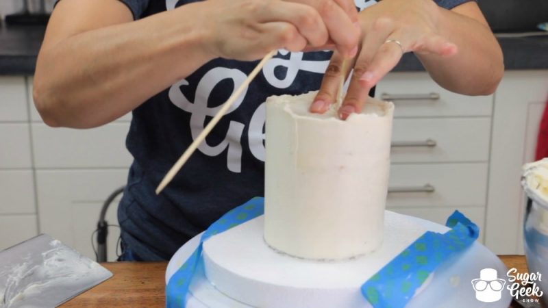 Cake Decorating Basics: The Secret to Small Cakes – Sugar Geek Show
