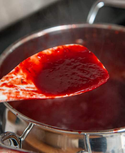 Easy strawberry reduction recipe (5 Steps)