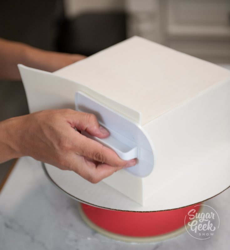 How To Panel A Square Cake In Fondant + Video Tutorial | Sugar Geek Show