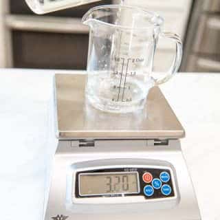 How To Use A Digital Kitchen Scale For Baking | Sugar Geek Show