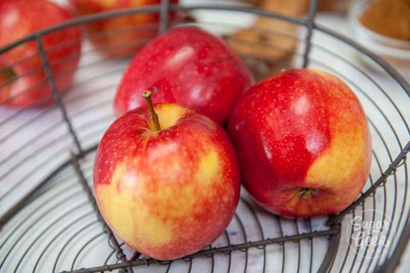 Easy Apple Filling Recipe + Video Tutorial | Sugar Geek Show