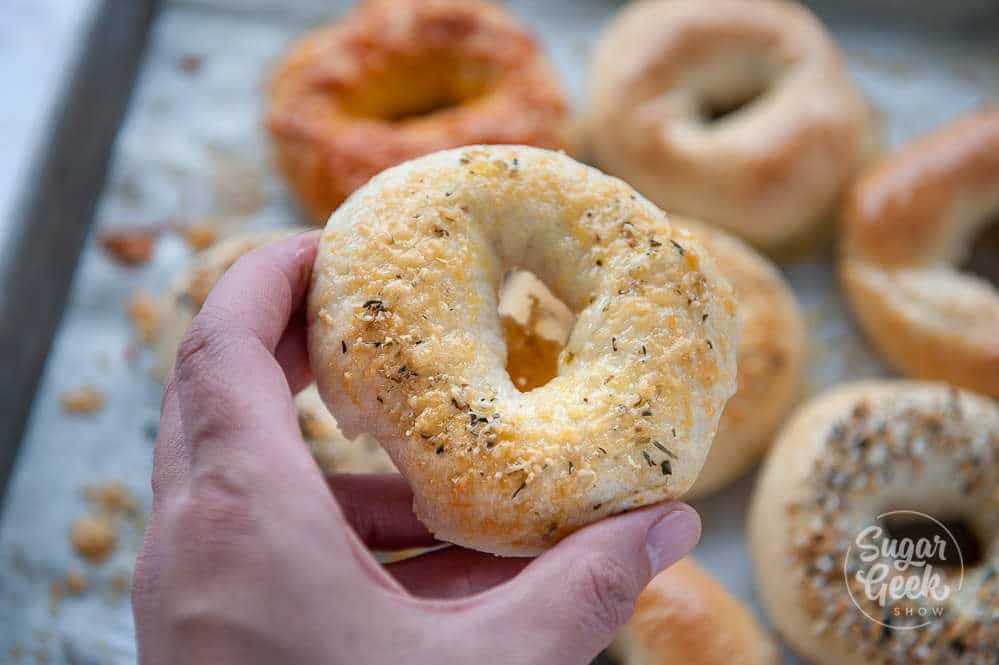 Easy Homemade Bagel Recipe (In 60 Minutes) – Sugar Geek Show