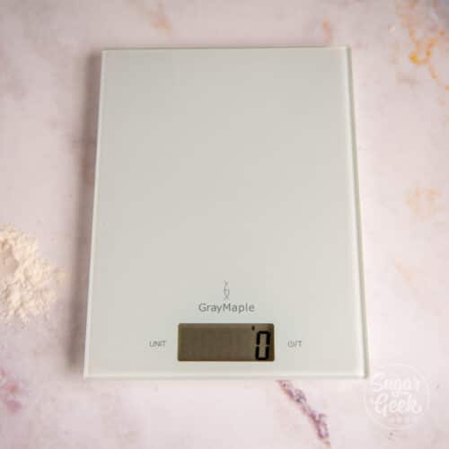 How To Use A Digital Kitchen Scale For Baking | Sugar Geek Show