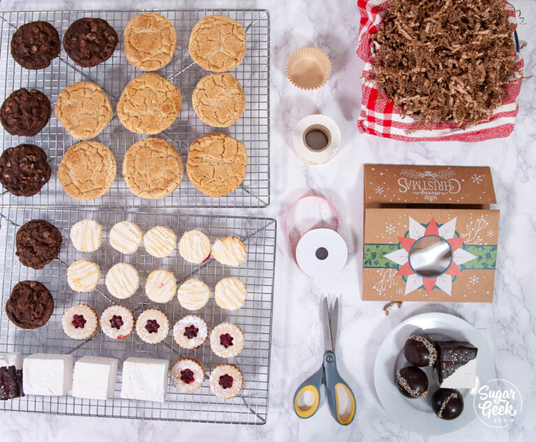 Easy Cookie Boxing Tutorial + Video – Sugar Geek Show
