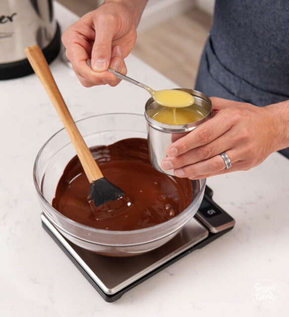 How To Temper Chocolate With Cocoa Butter – Sugar Geek Show