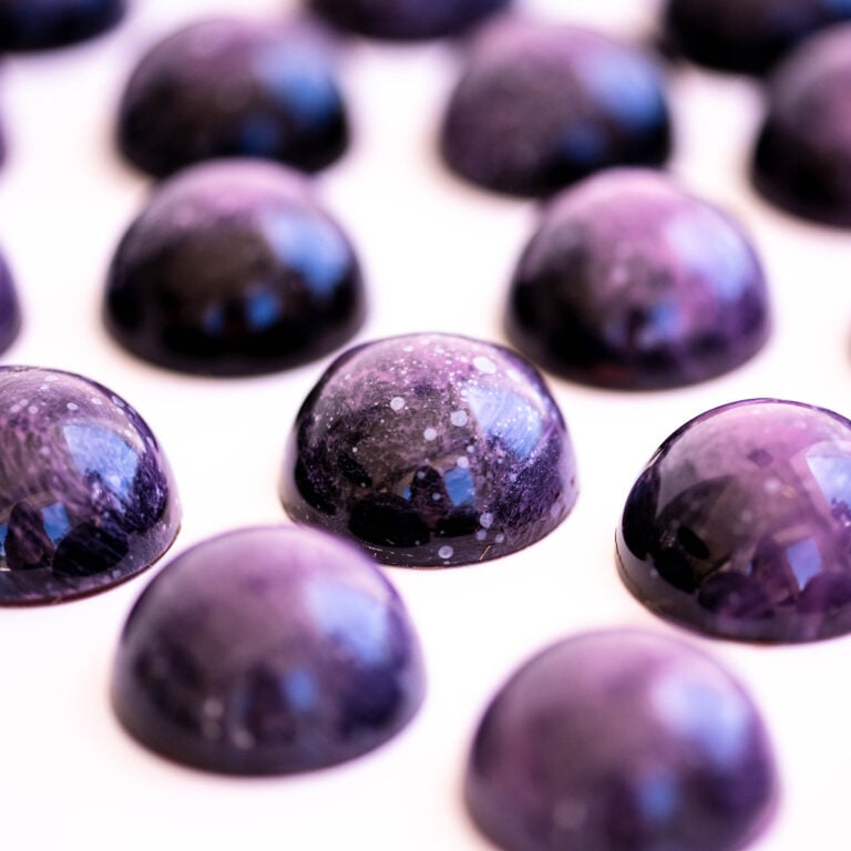 Chocolate Raspberry Galaxy Bonbons + Video Tutorial – Sugar Geek Show