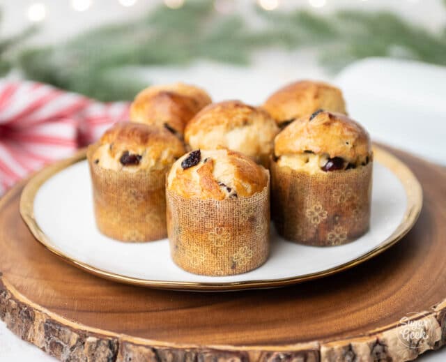 Easy Homemade Panettone Recipe (20 Minutes) – Sugar Geek Show