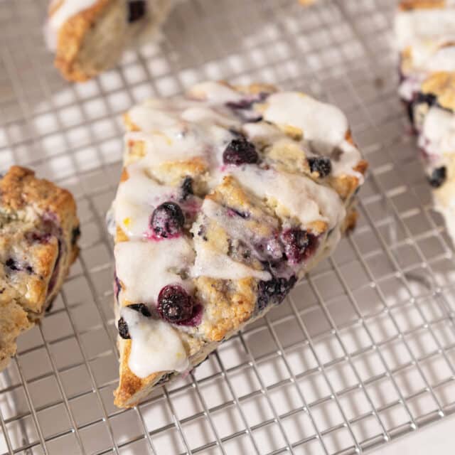 Easy Lemon Blueberry Scones – Sugar Geek Show