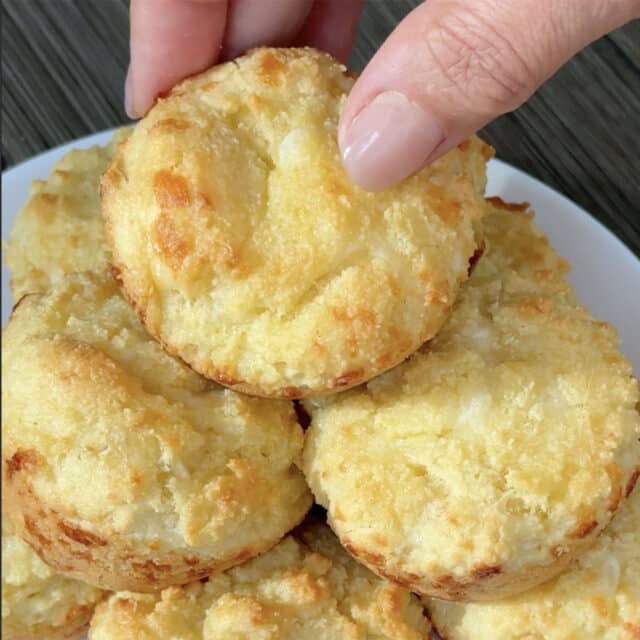 Fluffy Keto Biscuits – Sugar Geek Show